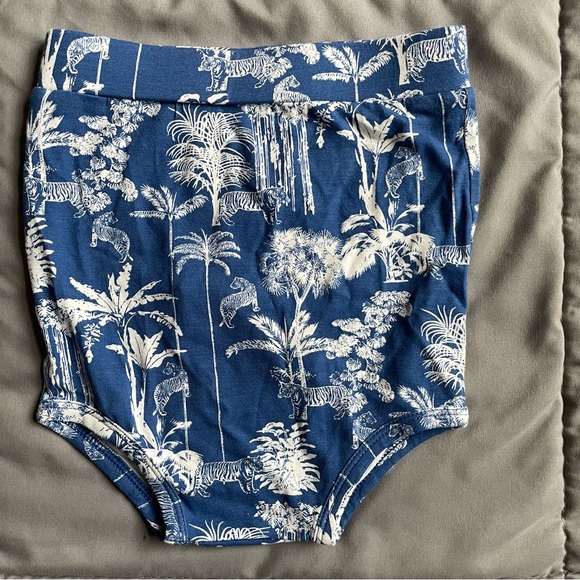 kate quinn | Bottoms | Free New Kate Quinn 824m Retro Bloomer Fountain ...